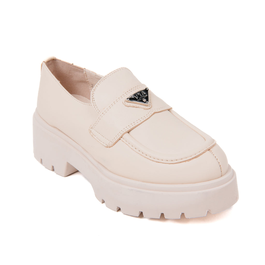 Zapatos Beige Isabella | M!NNA
